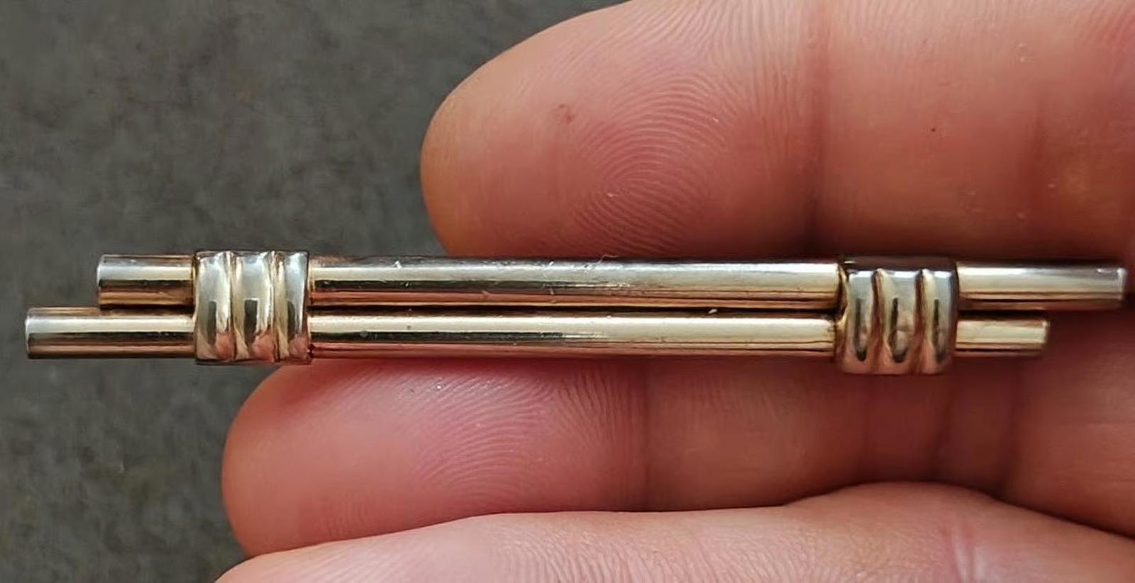 1940s/50s Double Scroll Bar Pin – Trinketmania-LV